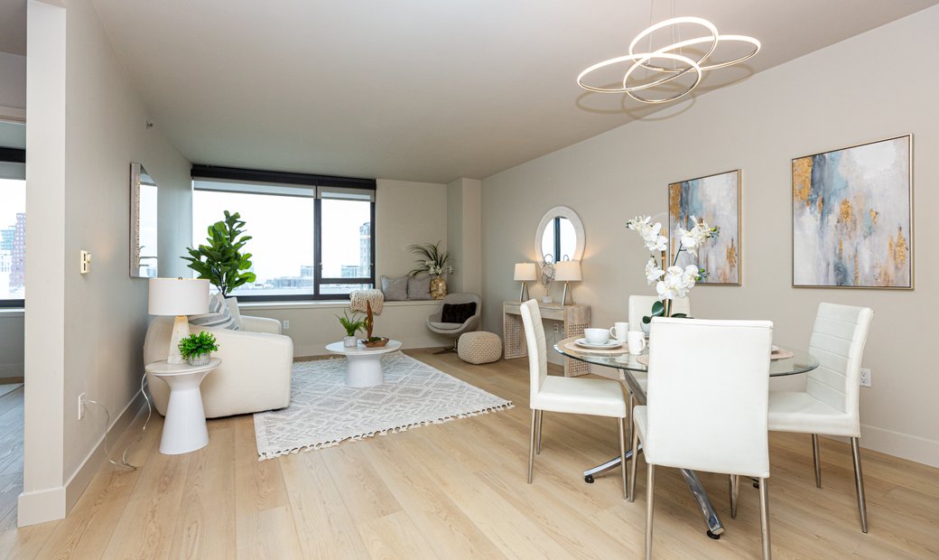 Modern High Rise Living In San Francisco, California, United States For ...