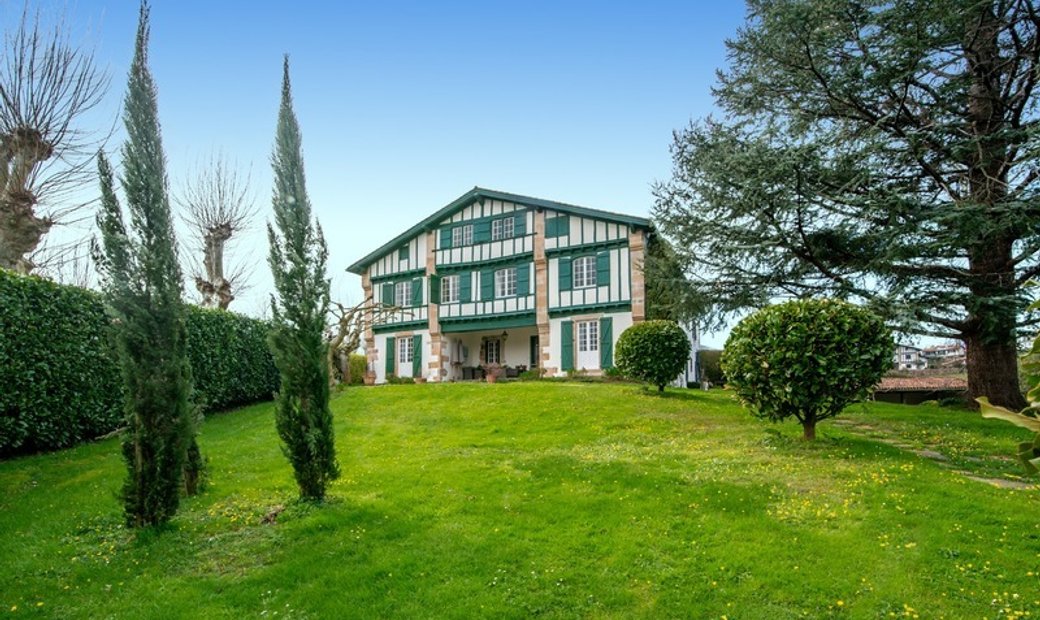 House For Sale 14 Rooms (64) In Sare, Nouvelle Aquitaine, France For Sale (15323256)