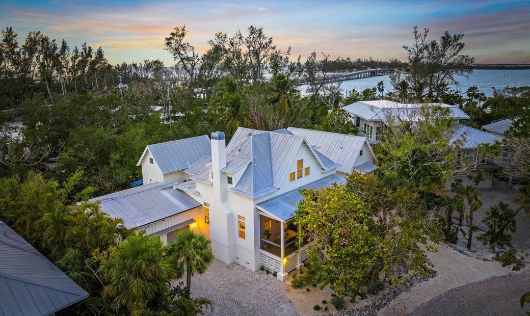 Exquisite 4 Bedroom Waterfront Estate In Longboat Key, Florida, United ...