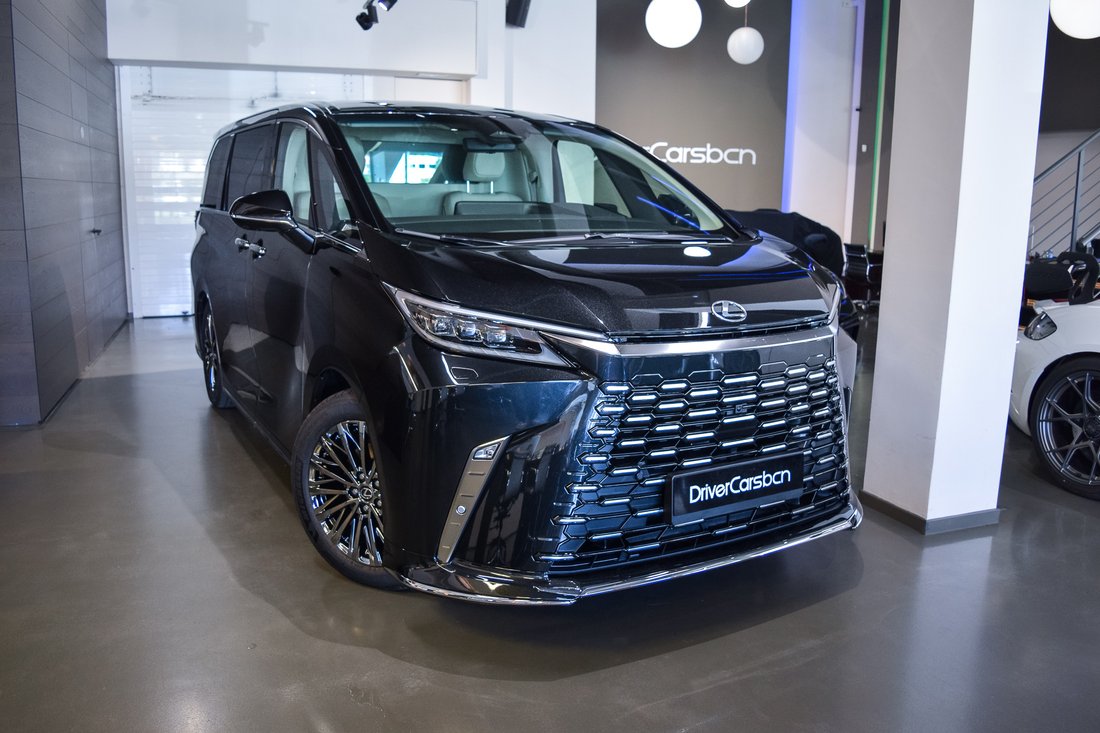 2025 Lexus Lm 300 In Cardedeu, Catalonia, Spain For Sale (15323977)