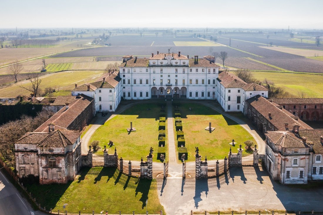 Historic 18th Century Villa With Garden In The In Orio Litta, Lombardy ...