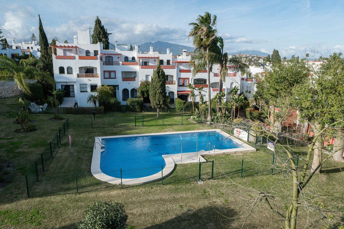 House In Estepona, Andalusia, Spain For Sale (15324573)