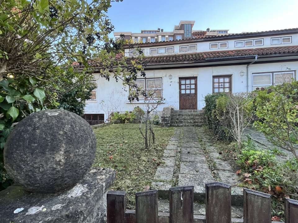 Chalet Santander Spain In Santander, Cantabria, Spain For Sale (15327964)