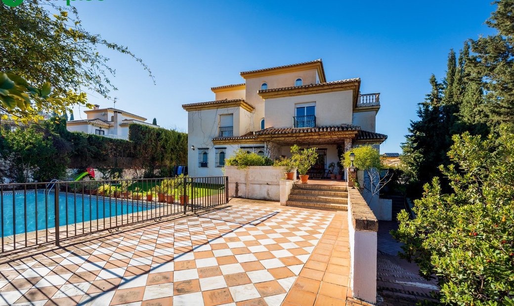 Cajar Villa In Cájar, Andalusia, Spain For Sale (15328092)