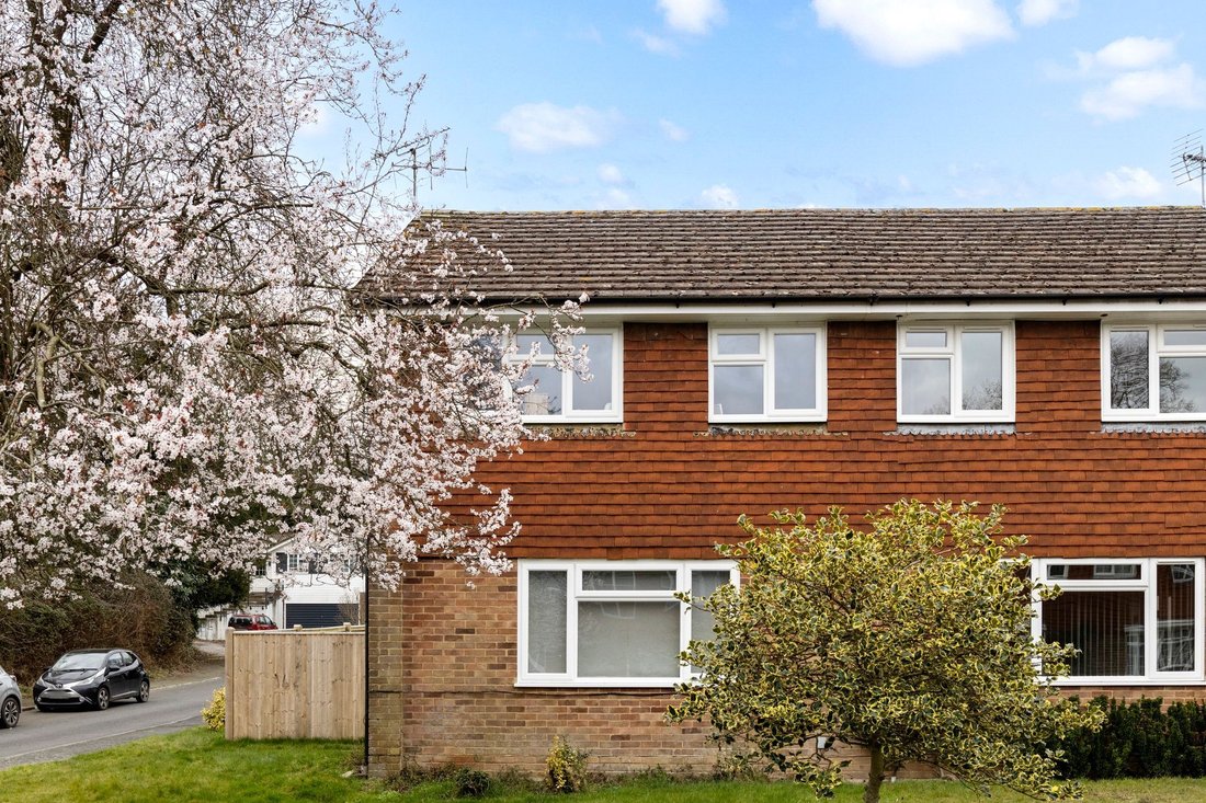 House Uckfield In Uckfield, England, United Kingdom For Sale (15337557)