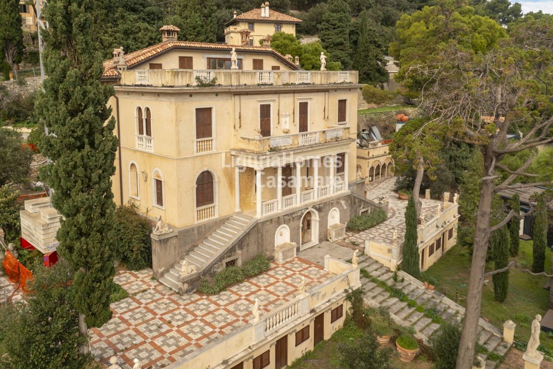 Villa Alassio In Regione Monti, Liguria, Italy For Sale (11297204)