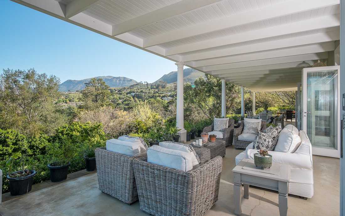 Constantia Upper Elegance With Far In Cape Town, Western Cape, South ...