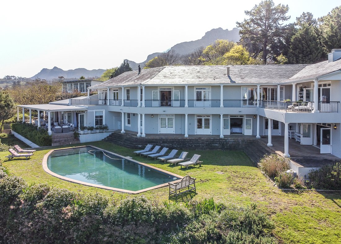 Constantia Upper Elegance With Far In Cape Town, Western Cape, South ...