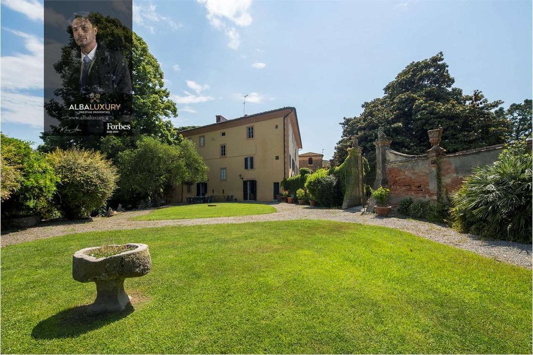 Splendida Villa A Crespina Lorenzana In Tripalle, Tuscany, Italy For ...
