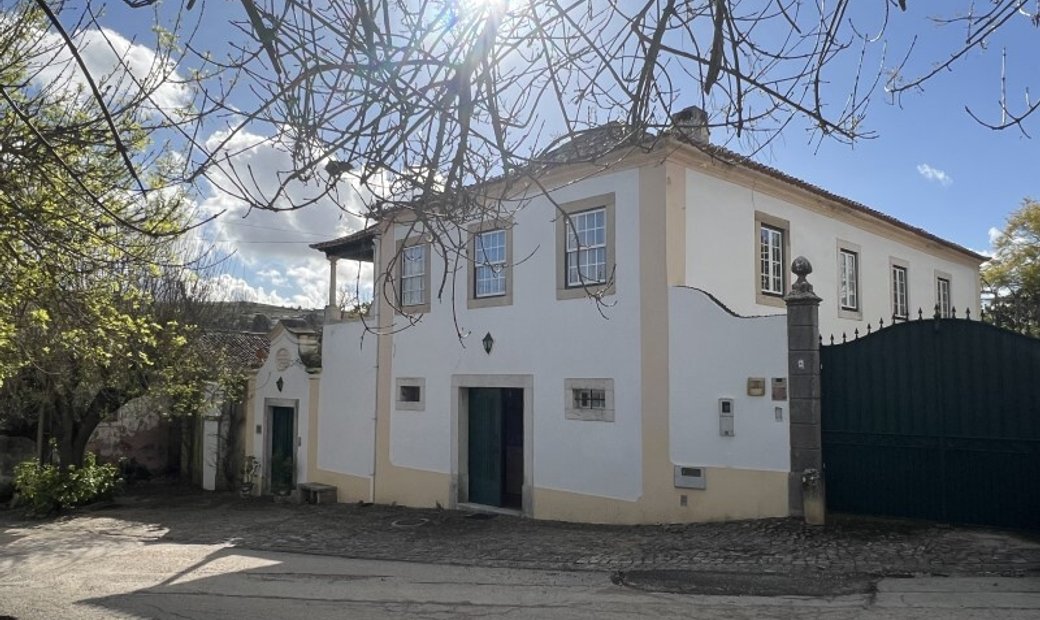 Manor House, Xvii Century, 15 Min. Of Torres In Torres Vedras, Lisbon ...