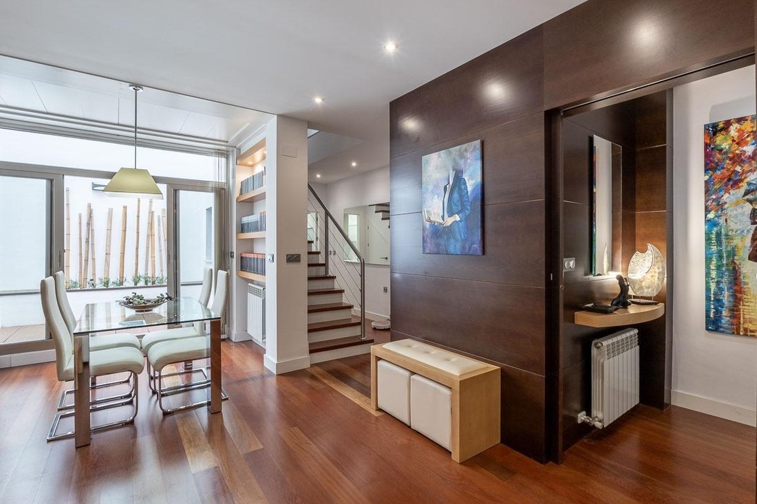 Granada House In Granada, Andalusia, Spain For Sale (15344889)