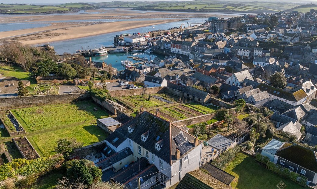 House, Oak Terrace, Padstow, Cornwall In Padstow, England, United ...