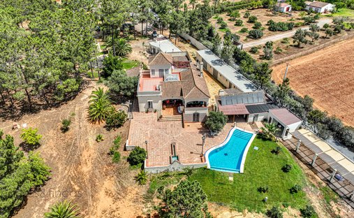Luxury farm ranches for sale in Spain | JamesEdition