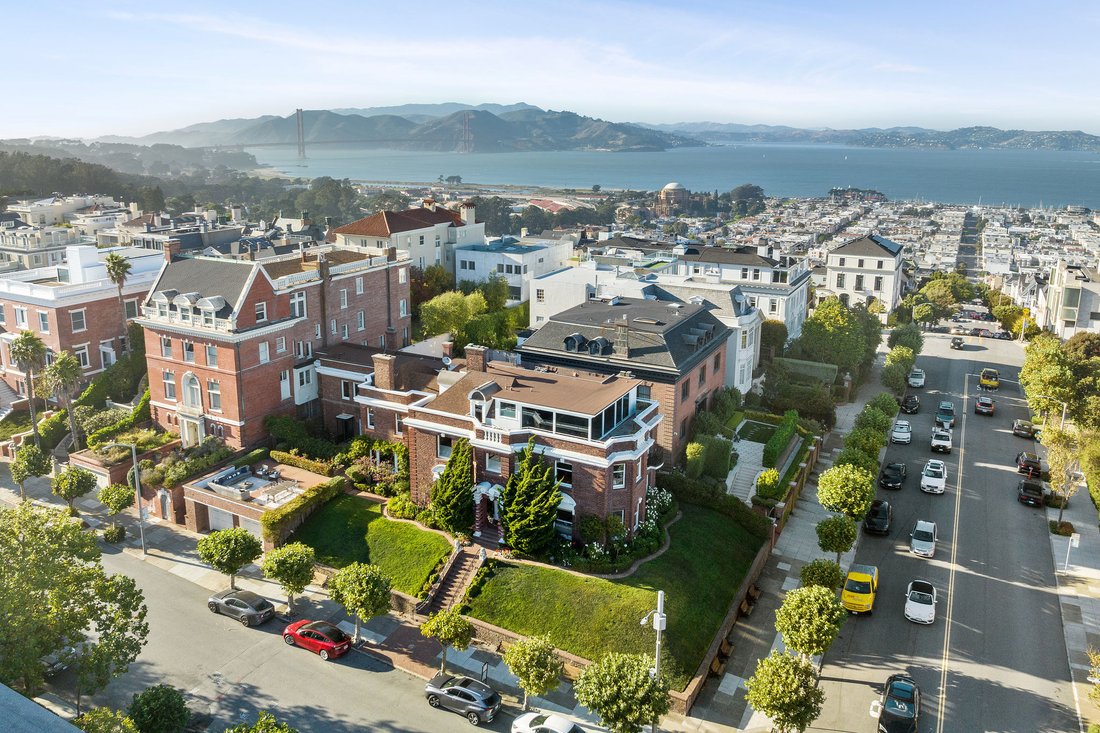 Iconic Coxhead Mansion Pacific In San Francisco, California, United ...