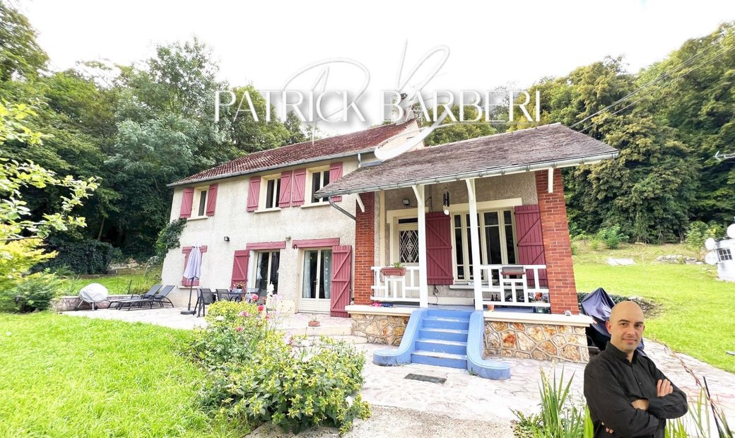 Rare Sur Le Secteur In Vauréal, île De France, France For Sale (15356842)