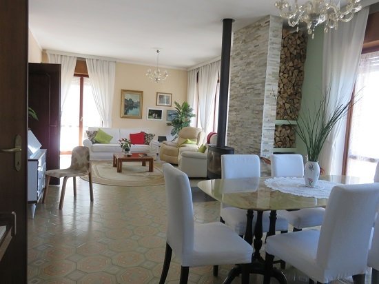 Villa A Fenegrò In Fenegrò, Lombardy, Italy For Sale (15359226)