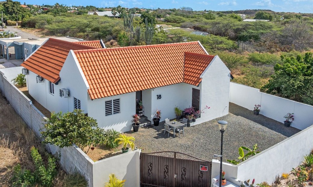 A Beautiful Detached Home In Camellia Residence, Located In Willemstad ...