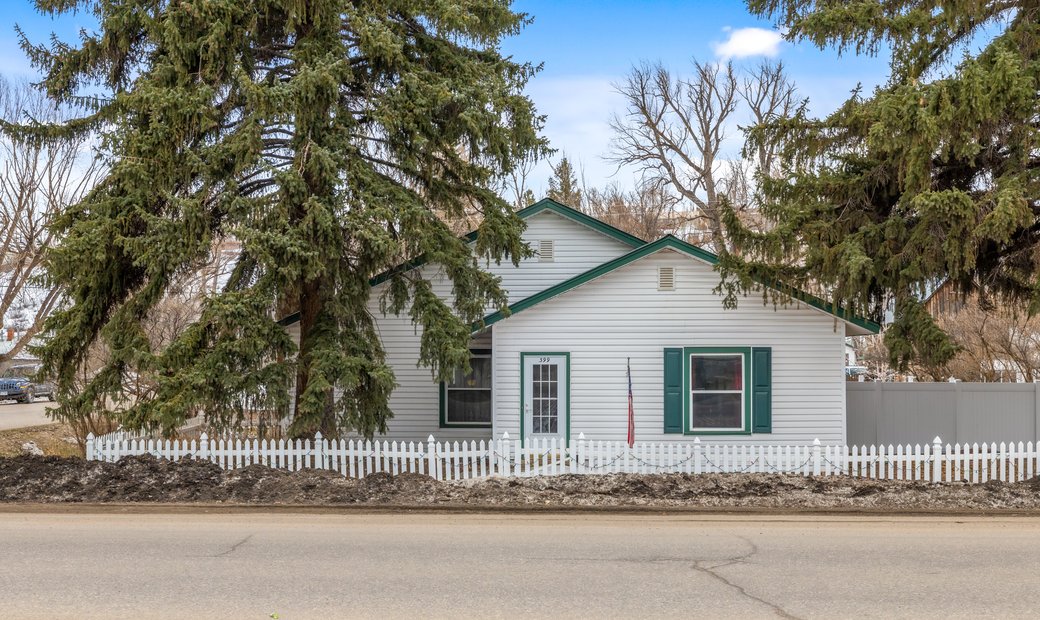 399 E Jefferson Avenue,Hayden, In Steamboat Springs, Colorado, United ...