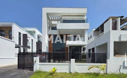 Luxury new built houses for sale in Lekki, Lagos, Nigeria | JamesEdition