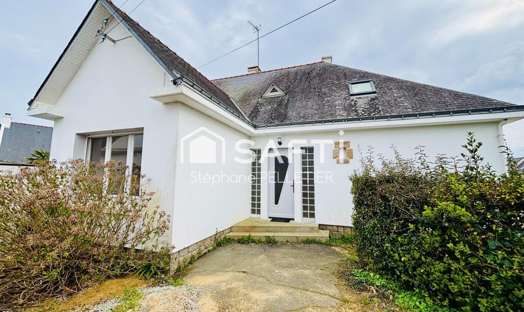 Maison A Fort Potentiel In Quiberon, Brittany, France For Sale (15367172)