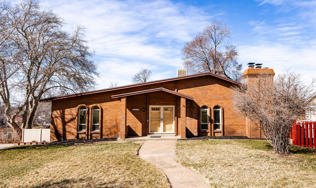 Very Spacious All Brick Rambler In Ogden, Utah, United States For Sale ...