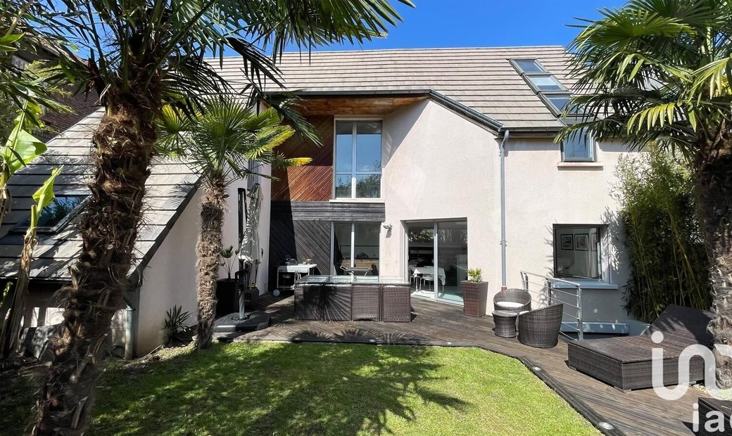 Vente Maison Villa 6 Pièces In Malakoff île De France France For Sale