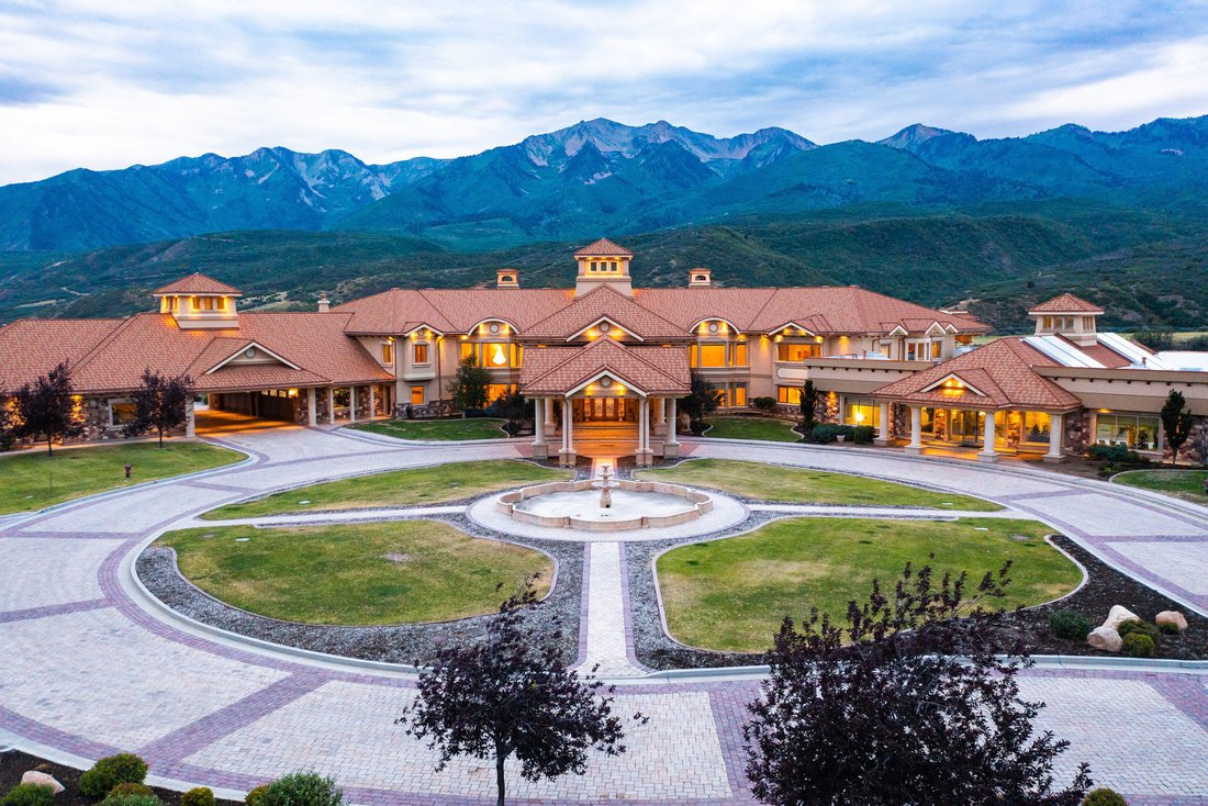 A Private Resort In The Mountains In Springville, Utah, United States ...