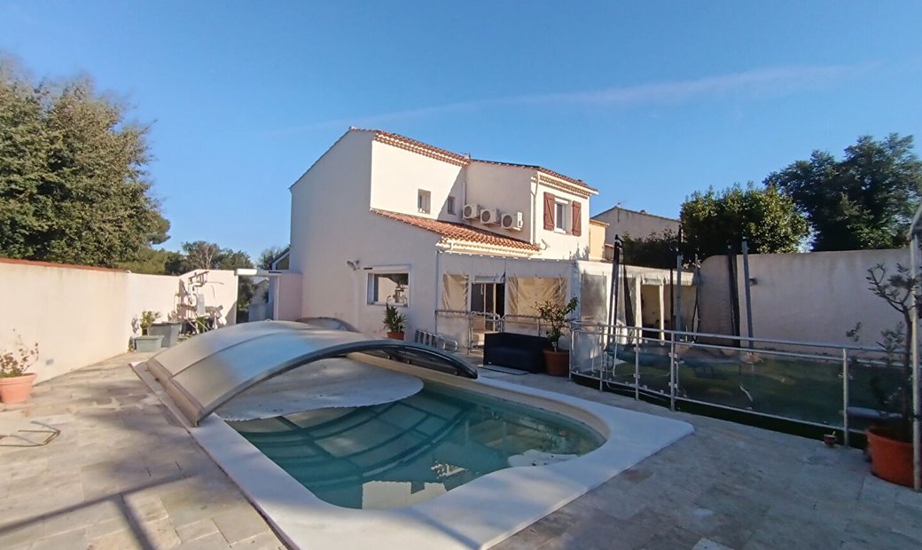 House In Toulon, Provence Alpes Côte D'azur, France For Sale (15379664)