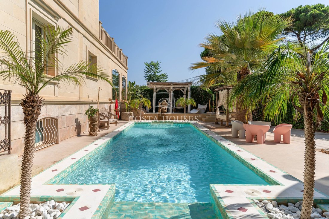 Villa Colonial For Sale Luxury Villa On In Denia, Valencian Community ...