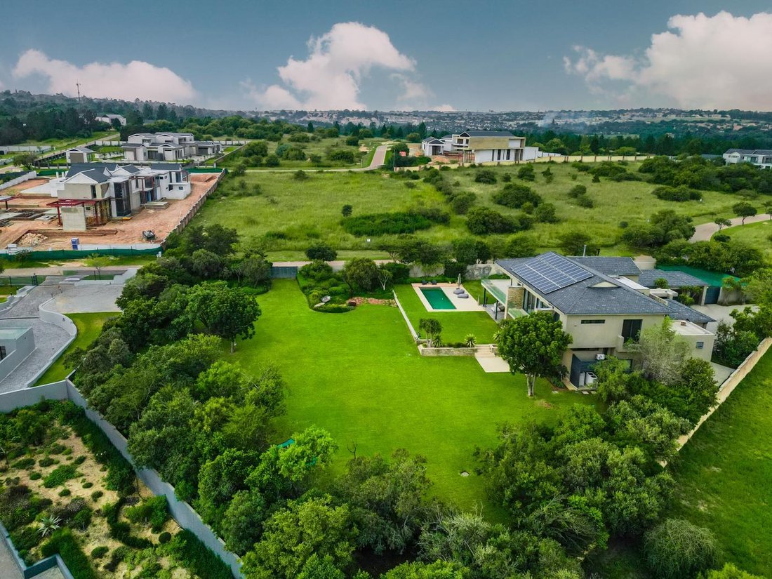 House Midrand In Midrand, Gauteng, South Africa For Sale (14827890)