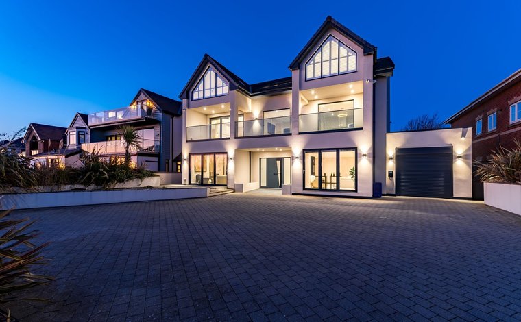 Big Homes Uk