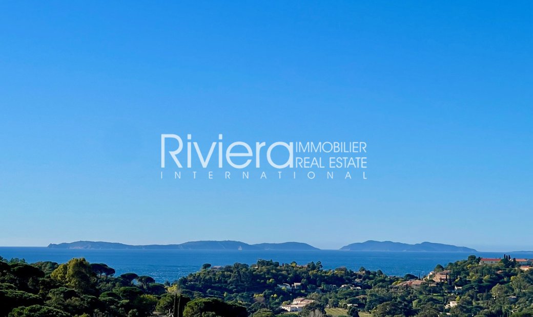 Property In An In La Croix Valmer, Provence Alpes Côte D'azur, France ...