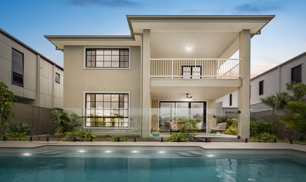 Meticulous Home On A Waterfront Block In Newport, Queensland, Australia ...