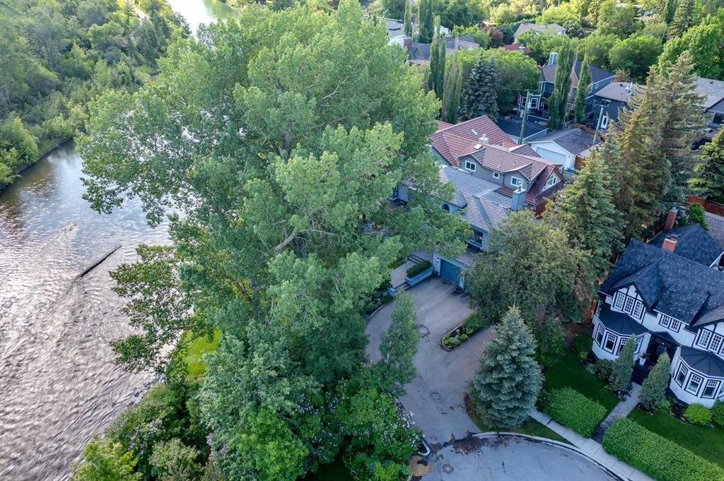 Riverfront Property In Prestigious Elbow Park In Calgary, Alberta ...
