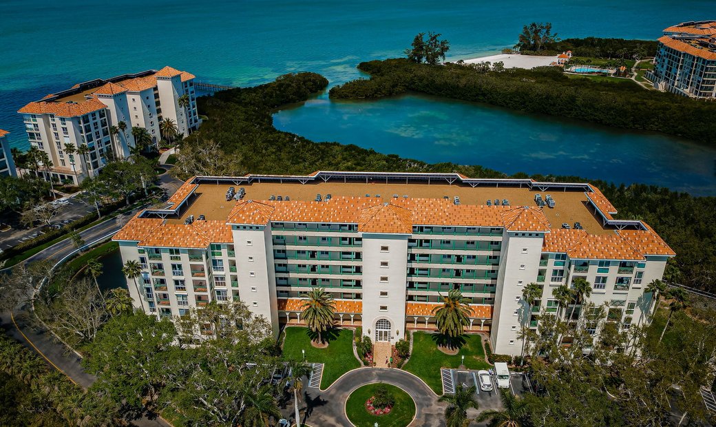 Osprey Pointe At Dolphin Cay In St. Petersburg, Florida, United States ...