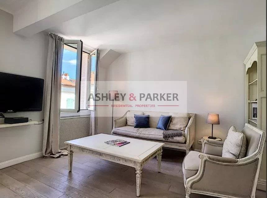 3 Rooms Apartment In Nice, Provence Alpes Côte D'azur, France For Sale ...