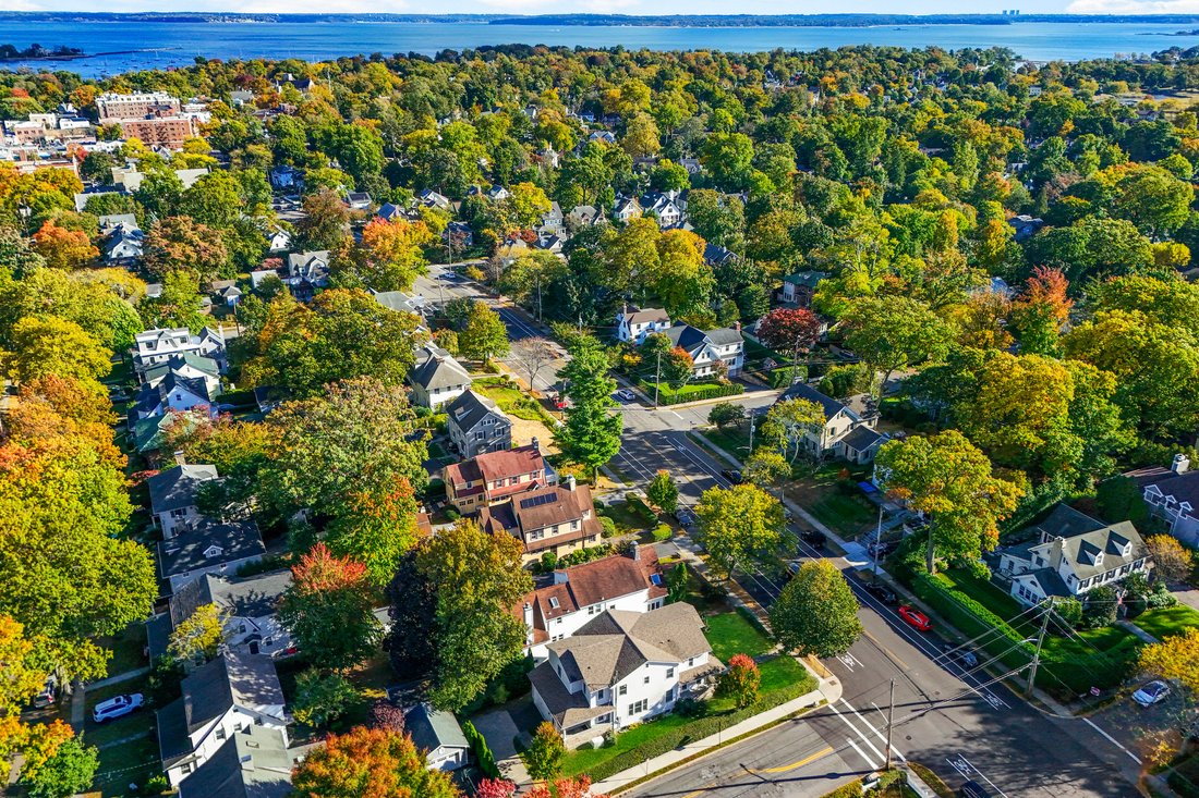 Lovely Larchmont Village Colonial In Larchmont, New York, United States ...