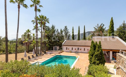 Luxury mansion townhouses for sale in Matadepera, Catalonia, Spain ...