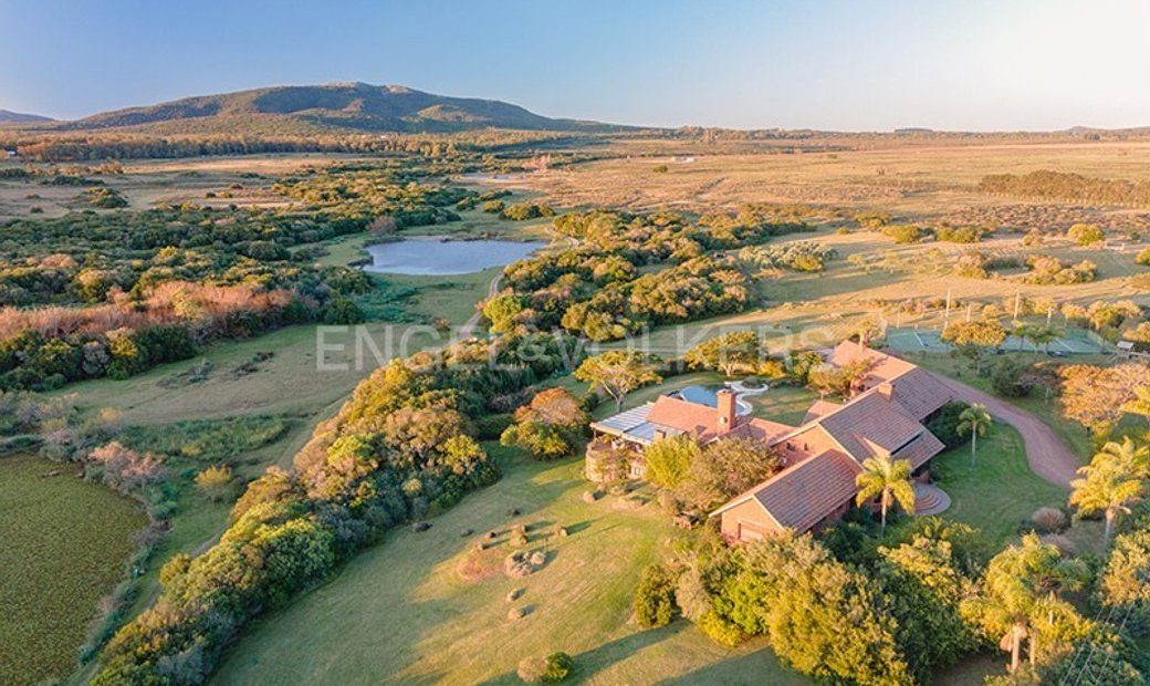 46 Hectare Finca Steps From The In Bella Vista, Maldonado Department ...