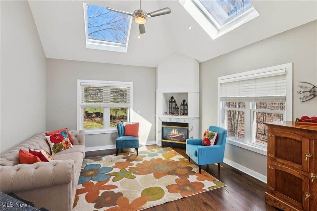 Colonial Home In North Park Estates In Solon, Ohio, United States For ...
