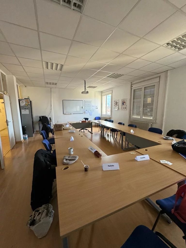 Foix Gebäude In Foix, Okzitanien, Frankreich Zu Verkaufen (15402588)