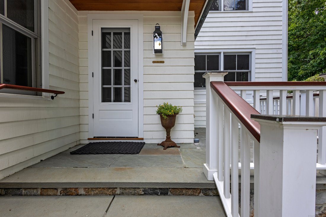 The Samuel Buttery House In New Canaan, Connecticut, United States For ...