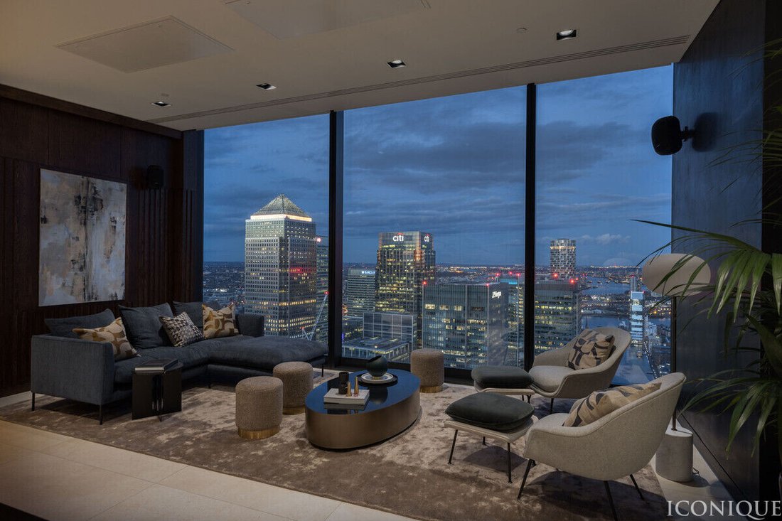 Landmark Square, London, E14 9 In London, England, United Kingdom For ...