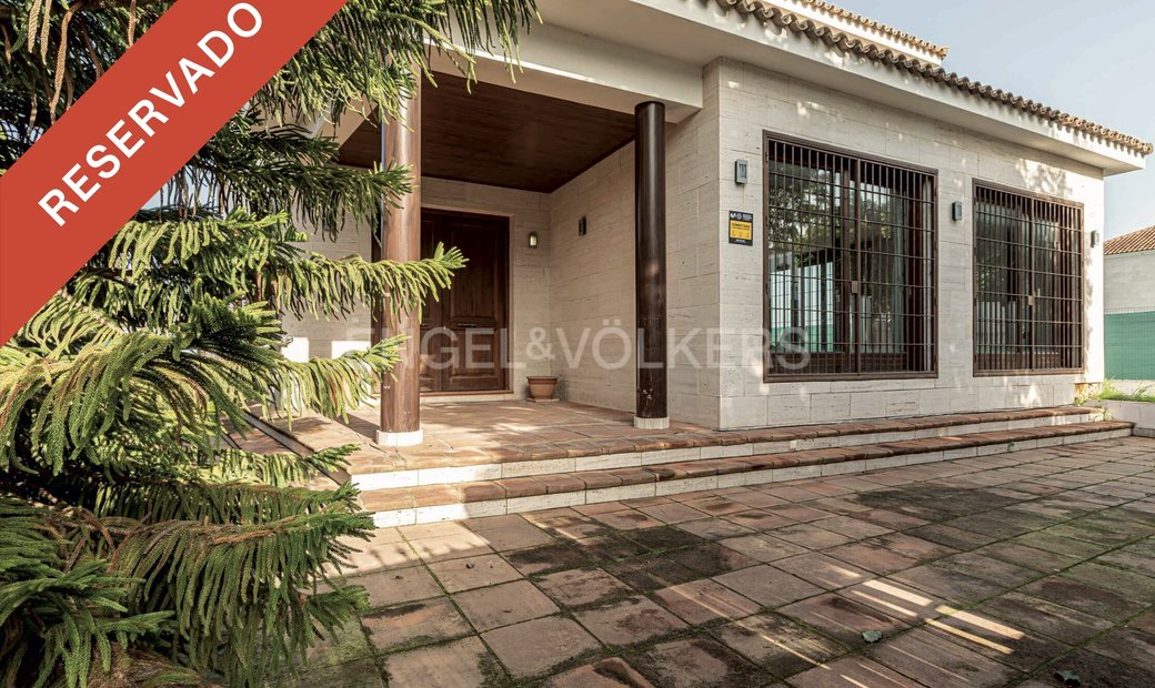 Einfamilienhaus Montequinto In Montequinto, Andalusia, Spain For Sale ...