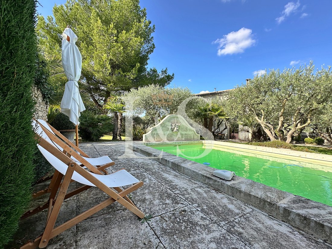 Prestigious House At The Foot In Cavaillon, Provence Alpes Côte D'azur ...