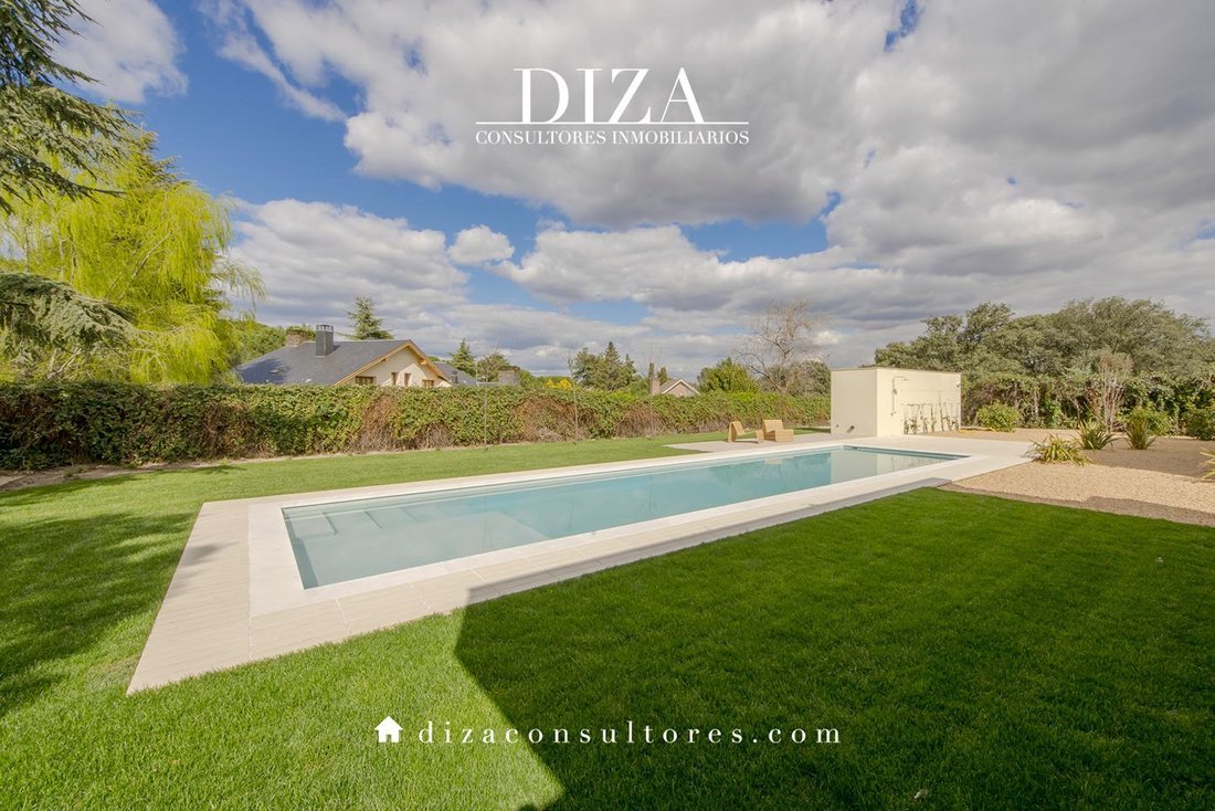 Boadilla Del Monte Villa In Boadilla Del Monte, Spain For Sale (15410969)