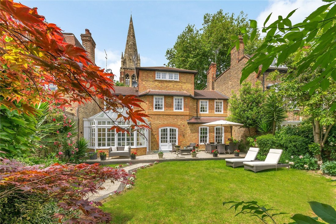Chelsea Park Gardens, London In London, England, United Kingdom For ...
