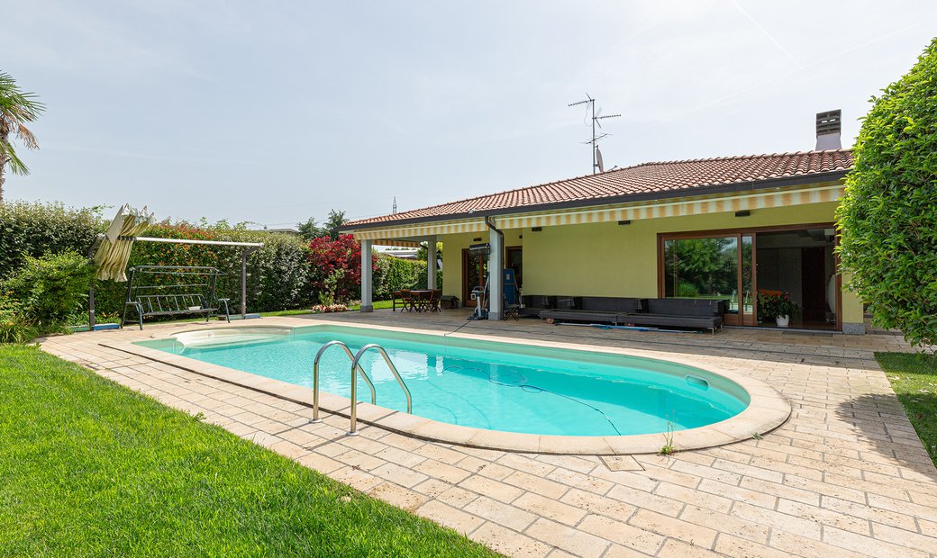 Busnago Single Villa With In Ground Pool In Busnago, Lombardy, Italy ...