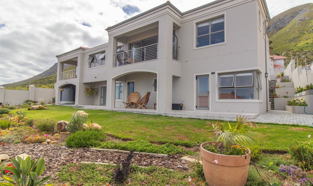 4 Bedroom Home In Berghof Estate Onrus In Onrus, Western Cape, South ...