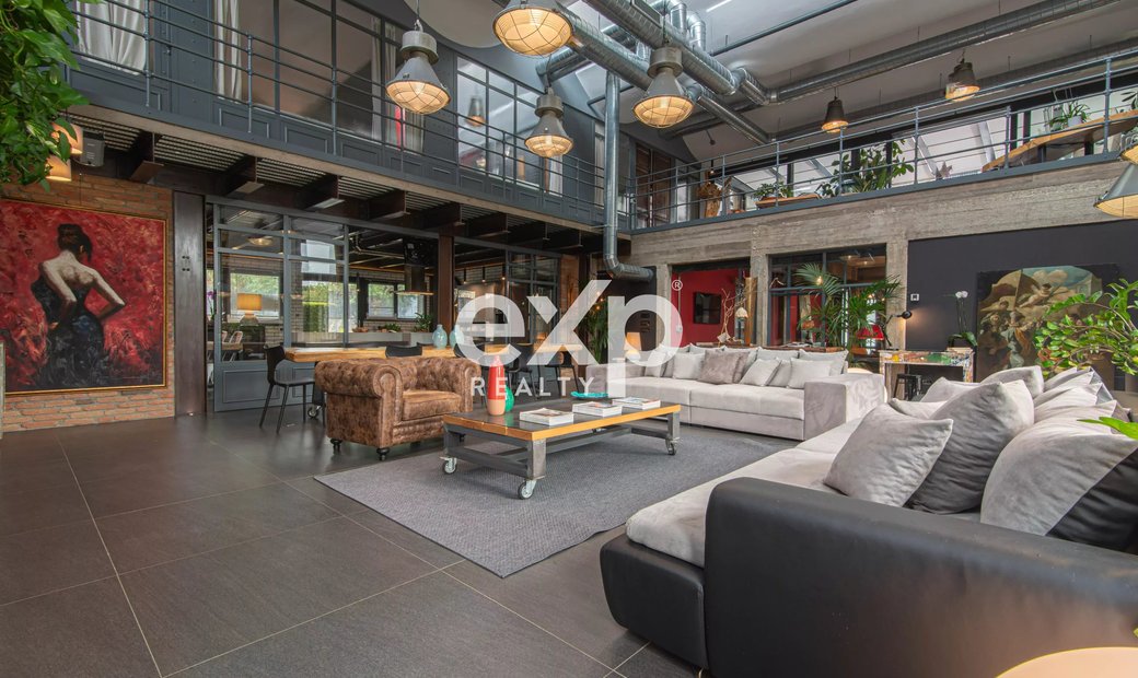 Charming Nyc Style Loft Filming Location Near In Albano Laziale, Lazio ...